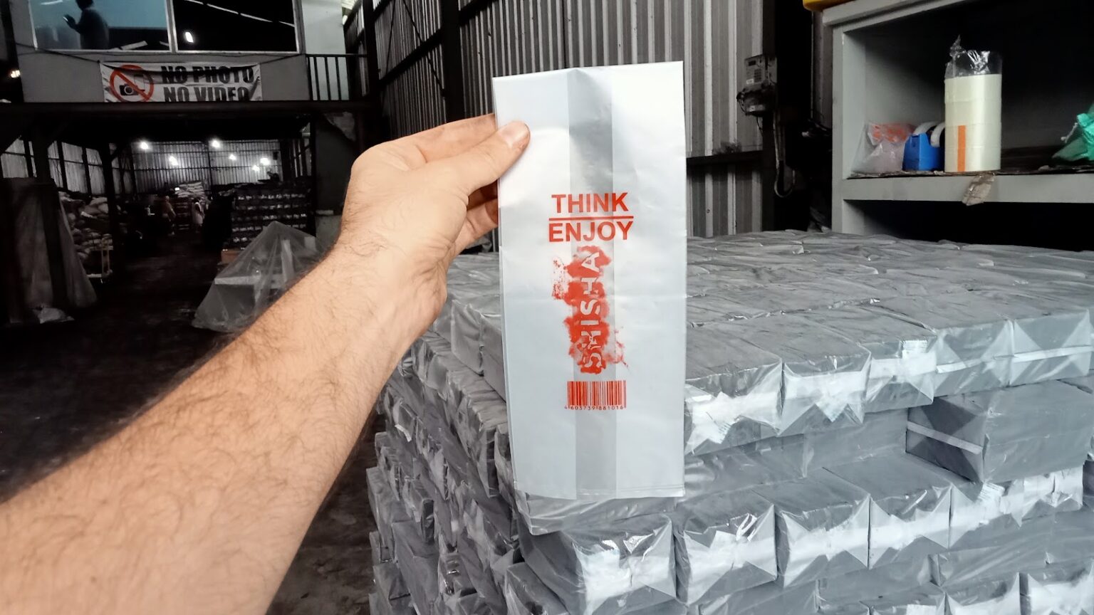 📦 Coconut Charcoal Briquettes Packaging For Shiha & Hookah